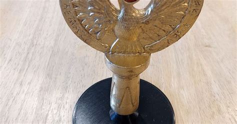 Stand For Head Piece To The Staff Of Ra Od Autora Mike Dasilva