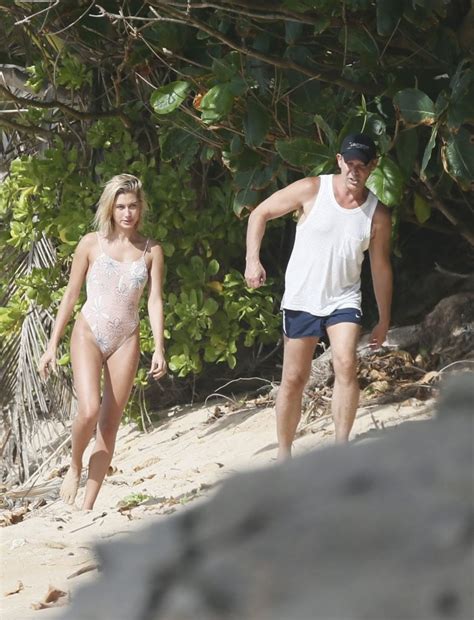 Hailey Baldwin Nude Photos And Videos Celeb Masta
