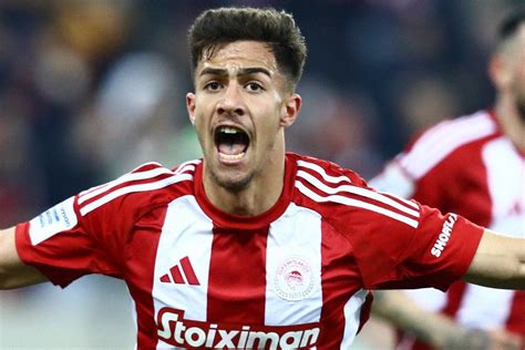 Κωστούλας και Μαρτίνς έκαναν τη διαφορά και ο αήττητος στα ντέρμπι