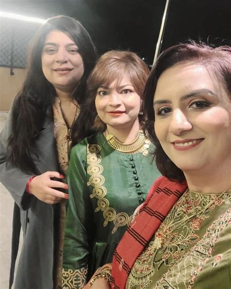 زندگی ایک انجان کتاب جیسی ہے اگلے صفحے پر کیا لکھا ہے کسی کو خبر نہیں 🫵👀🥺