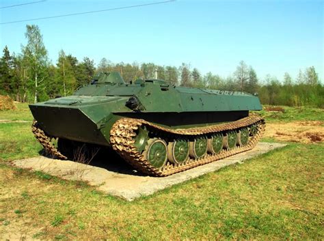 Знакомьтесь, МТ-ЛБ.