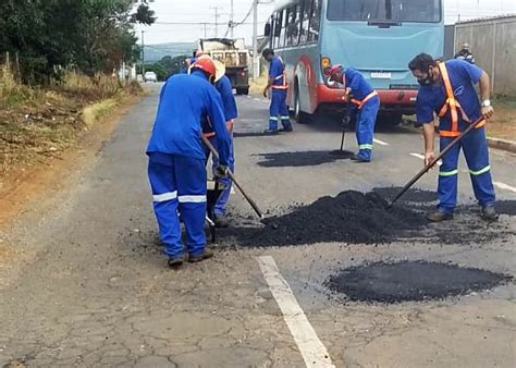 Prefeitura Realiza Manutenção Em Mais De 100 Km De Vias Nos Bairros