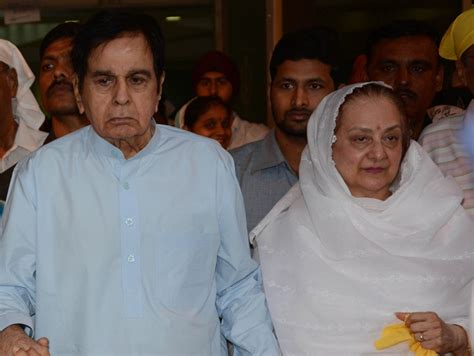 Bollywood Veteran Actress Saira Banu Discharged From Hospital