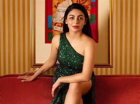 Neeru Bajwa Shares Part One Of A Motivational 4 Part Series