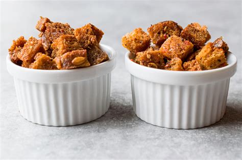 라가 바 삭 Crouton 빵 비스킷의 스택 0명에 대한 스톡 사진 및 기타 이미지 0명 갈색 구운 식품 Istock