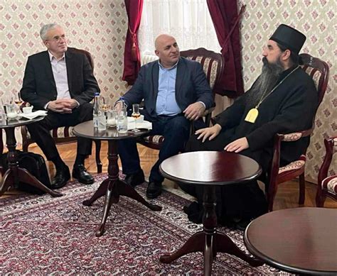 Пријем код новог епископа Град Лозница