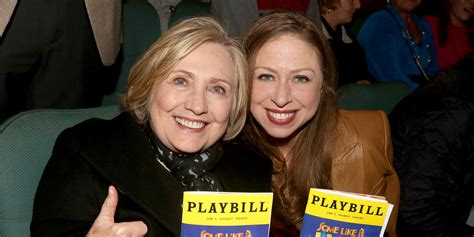 Photo Hillary And Chelsea Clinton Visit Some Like It Hot On Broadway