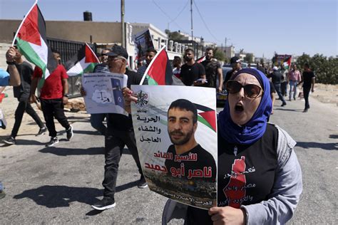 تدهور إضافي في صحة الأسير الفلسطيني ناصر أبو حميد