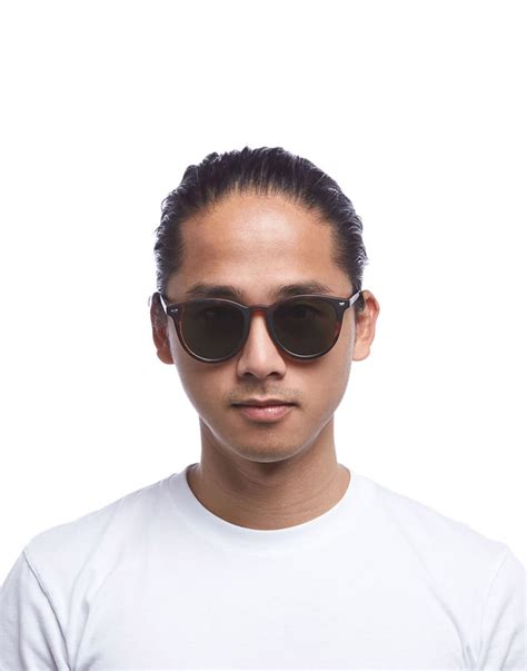 Fire Starter Matte Tort Sunglasses Le Specs Watch Wear