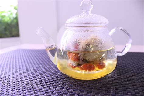 清肝明目 枸杞菊花茶 By 華人健康網 愛料理