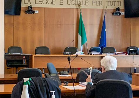 Droga Ed Estorsioni Con Metodo Mafioso Nelle Valli Varesine Processo