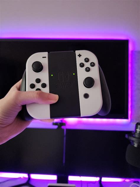 Ninentdo Switch Oled White Video Gaming Video Game Consoles Nintendo