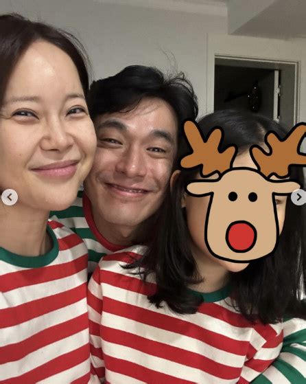 Baek Ji Young ♥ Jung Seok Won I Love You So Much On Christmas With
