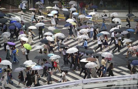 全球新增確診超過64萬例 日本單日11萬人感染創新高 澳門力報官網