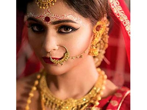 लक्षण देखकर जानें कैसी स्त्री होती है सौभाग्यशाली What Type Of Women