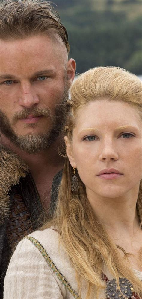 دانلود 30 عکس والپیپر راگنار لاثبروک برای پس زمینه گوشی با کیفیت Hd