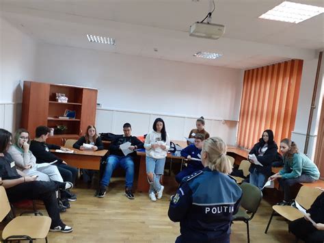 Proiectul IA ATITUDINE spune STOP VIOLENȚEI pentru prevenirea infracționalității juvenile a
