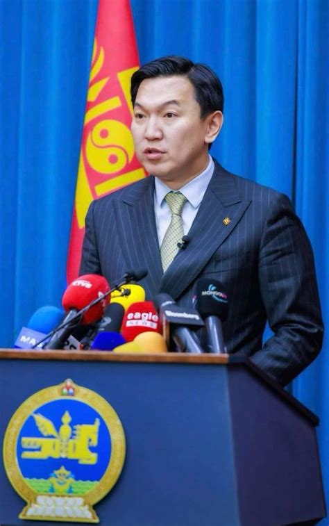 Neguun Mn Н Учрал санаатайгаар Ерөнхийлөгчийг эсэргүүцэж эхлэв үү