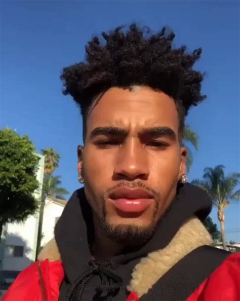 This Video Is Viral On Twitter Tumbex