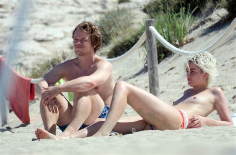 Teliz Alley Nude Leaks Photo 19 Thefappening