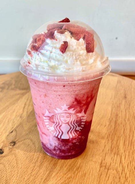 Heres How To Order The Strawberry Cheesecake Frappuccino Off The