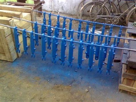 Iron Hydraulic Loader Cylinders For Industrial Double Acting At