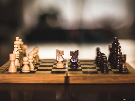 Wooden Chees 4k Wallpaper Download