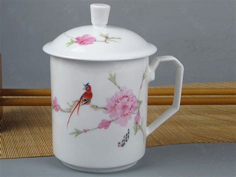 双层杯碟 水点桃花杯碟办公用具景德镇金品陶陶瓷有限公司网上商城 景德镇陶瓷日用瓷艺术礼品瓷收藏瓷青花瓷红叶陶瓷金牌陶瓷宾馆瓷专卖
