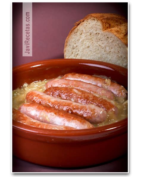 SALCHICHAS al VINO Receta Fácil Javi Recetas