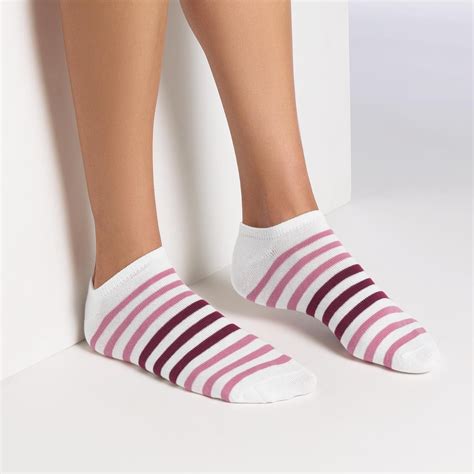 10 Pack Ankle Socks With Hair Clip Avon Specialist Shop Cosmetics
