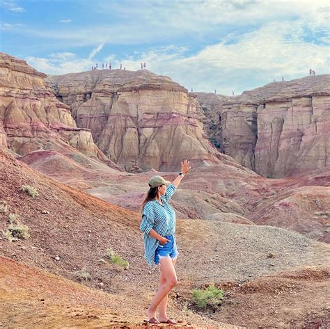 Уучлаарай нээрээ л ясны шөл нэмэх үү гэдэг халуун сав авчихжээ😂😂😂 Munkhshur Munkhtur Facebook