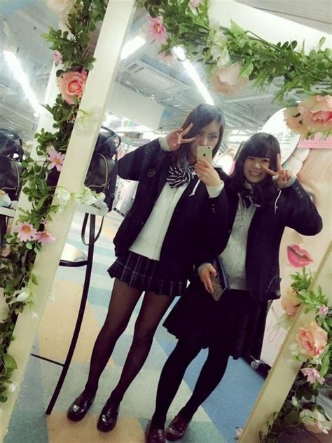 ボード「女性アイドルタレントplus」のピン