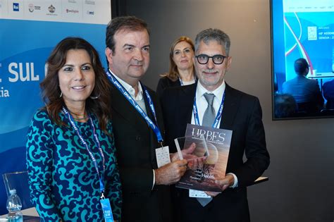 Premio Urbes a Federsanità Anci Ritirato dall assessore Giovanni Iacono di Ragusa Ragusa Oggi