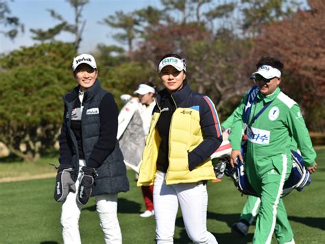 Klpga Lpga 합심 포항 지진 피해자에 상금 기부” Ing생명 챔피언스트로피 2017