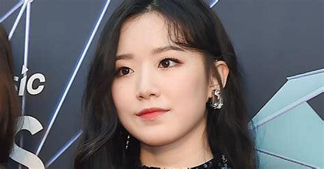 여자 아이들 슈화 도자기 피부 [포토엔hd]