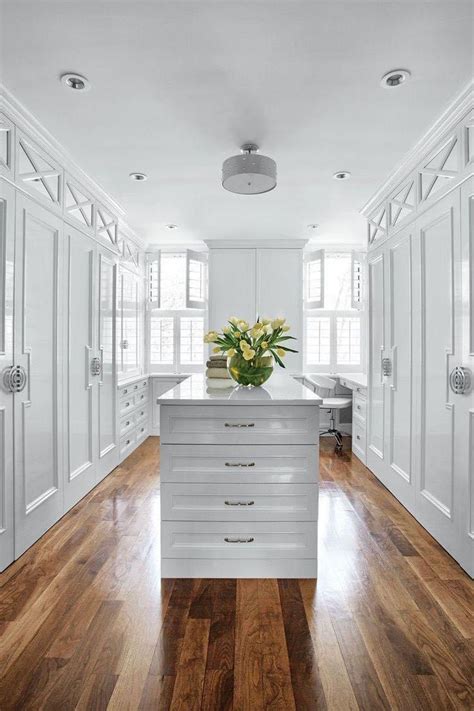 Pin By Tatianaa On Closet Designs Bedroom Closet Design Luxury Closets Design Closet Designs