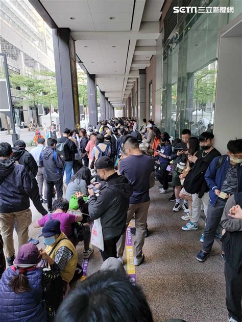 台北寶可夢中心10時開幕！現場擠爆畫面曝 鏡週刊 Mirror Media