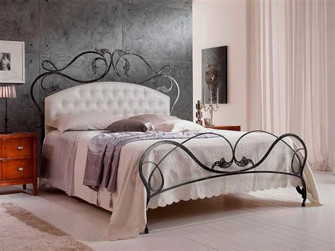 Things To Consider Before Buying Bed Frame For Sexually Active Couple