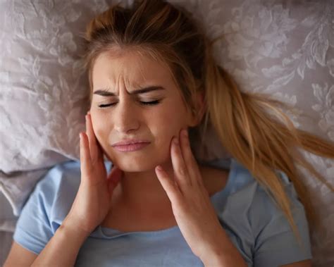7 Signs That You Need Root Canal To Protect Your Smile