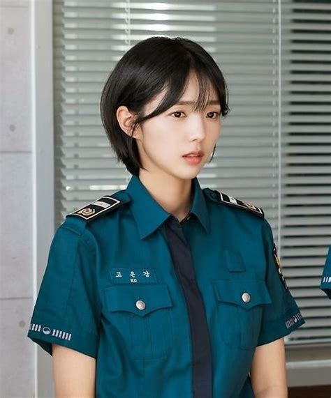 더쿠 머리 개망해서 다듬을라고 정리한 숏컷숏단발단발레이어드중단발레이어드 이미지 모음