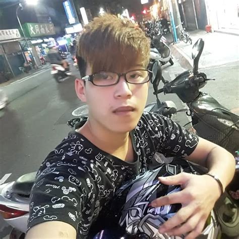 莊永傑 Yongjie38 • Threads Say More