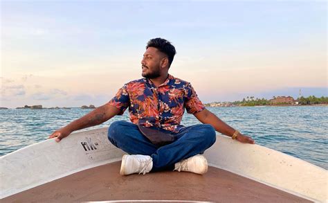 අවිශ්ක විරාජ් කෝණාර Konaravlog • Instagram Photos And Videos