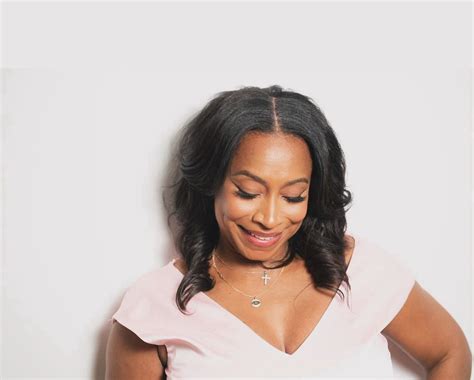 Gnite Nickie Robinson