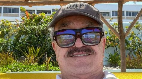 Pedrito Sola explotó contra el ISSSTE por su pensión e internautas arremetieron en su contra