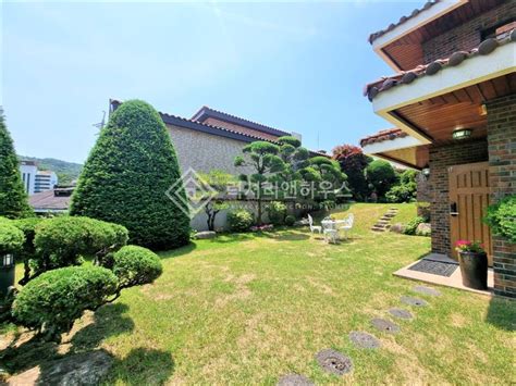 평창동 가격좋은 단독주택 대지 120평 초입에 위치한 뷰좋고 가격좋은 매물 단독단독주택