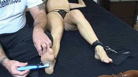 Lady Marie Ticklish Feet Sd Wmv The New Tickle Horror
