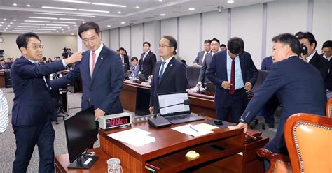 권익위 국감 시작 동시에 파행야당 고발 정승윤 부위원장 발언 공방