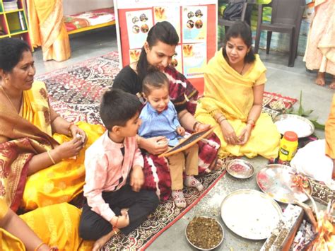 Basant Panchami 2024 छोटे बच्चों के लिए बहुत खास है बसंत पंचमी ऐसे