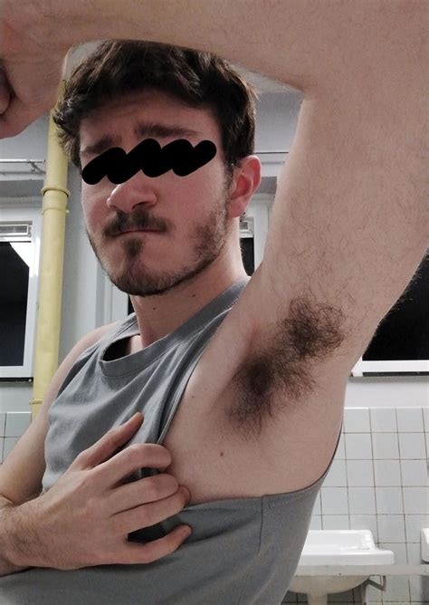 Jerk off to my pits man, I'm asking you to : r/MaleArmpits