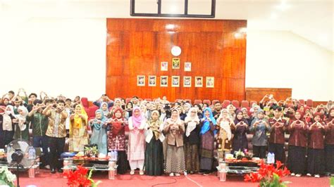 English Student Competition ESCO Program Studi Pendidikan Bahasa